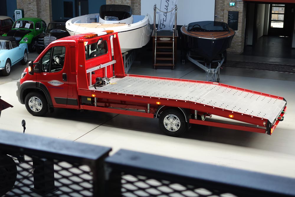 Unser Abschleppwagen - Atelier Automobile